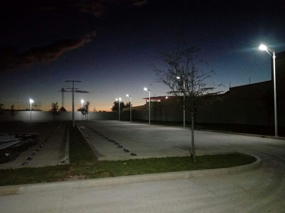 Solar Streetlights in South Africa – Sinetech